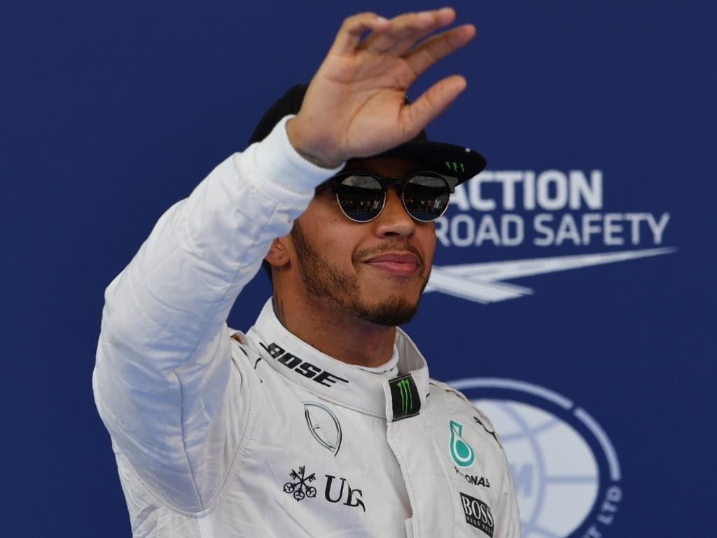Race: Hamilton claims controversial Austrian win | PlanetF1 : PlanetF1
