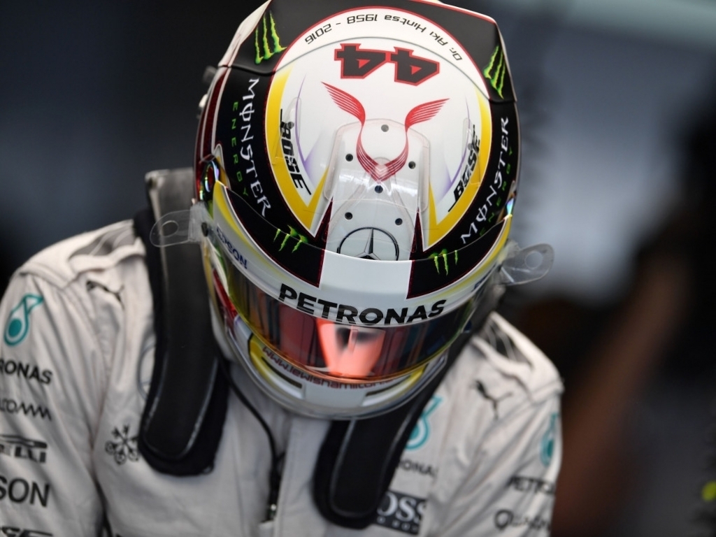 Hamilton delighted at 'smooth' Day | PlanetF1 : PlanetF1