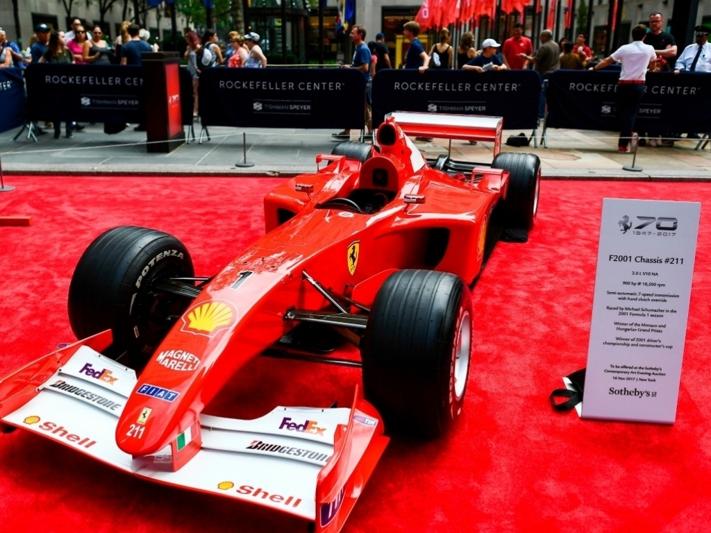 Schumacher's F2001 sells for record $7.5m | PlanetF1 : PlanetF1