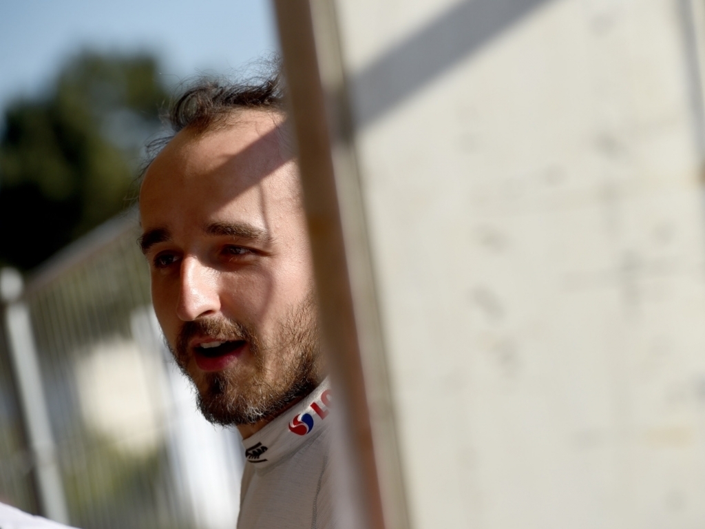 Kubica: A bit different role than racing