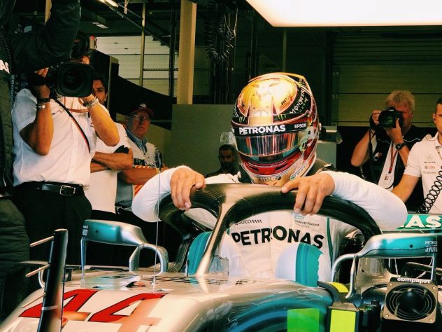 Hamilton a fighter pilot at 'insane' Silverstone