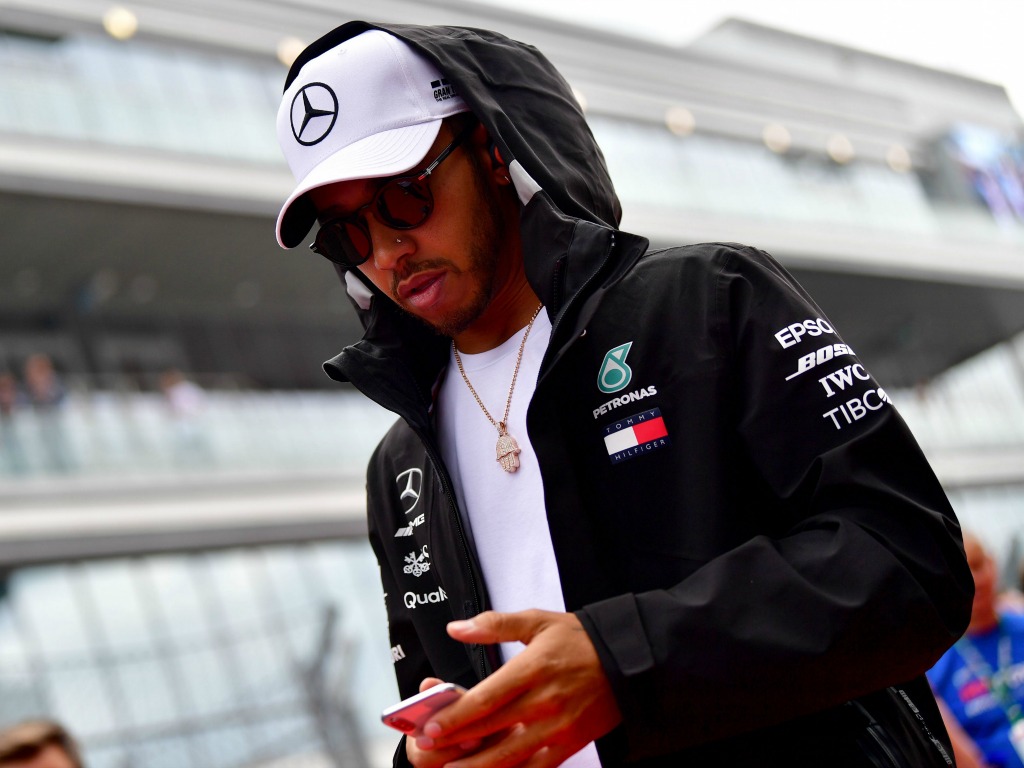 Mercedes activate Bottas wingman mode