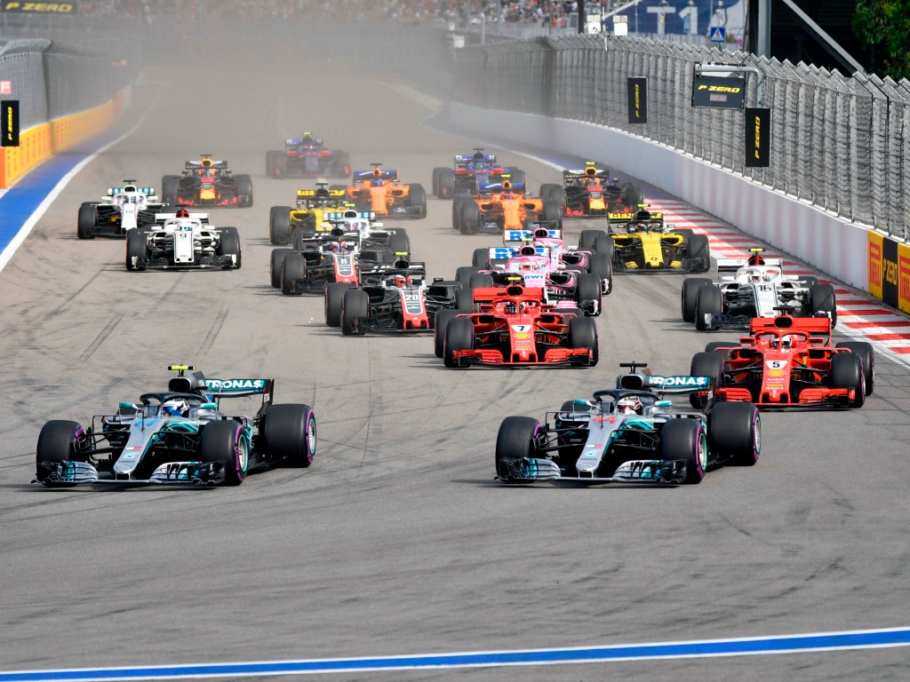 Mercedes activate Bottas wingman mode