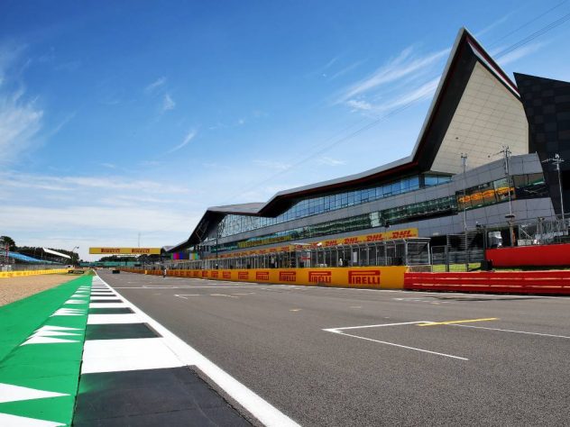 Silverstone straight renamed to honour Hamilton | Planet F1
