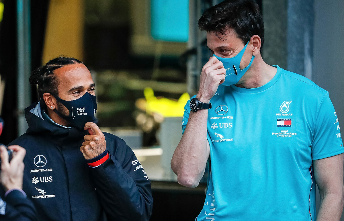 Lewis Hamilton 'doesn’t remember' Wolff’s retirement idea | PlanetF1 ...