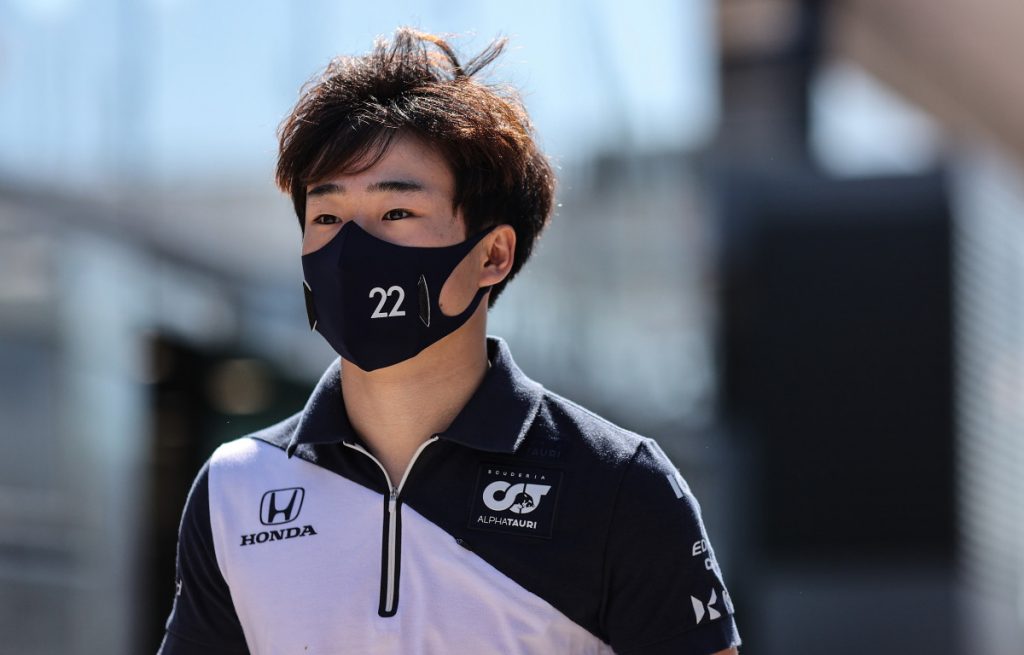 Yuki Tsunoda 'tried to calm down' after aggressive start | PlanetF1