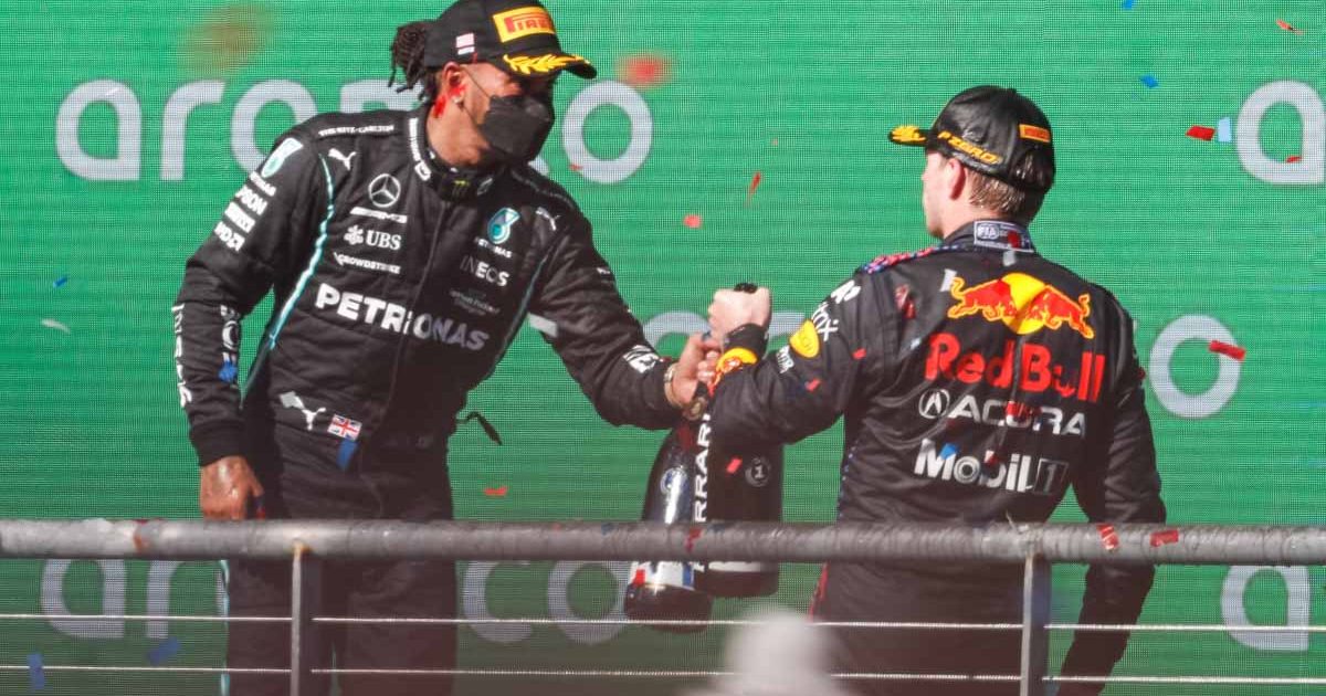 Mika Hakkinen: One DNF and the championship could swing either way ...