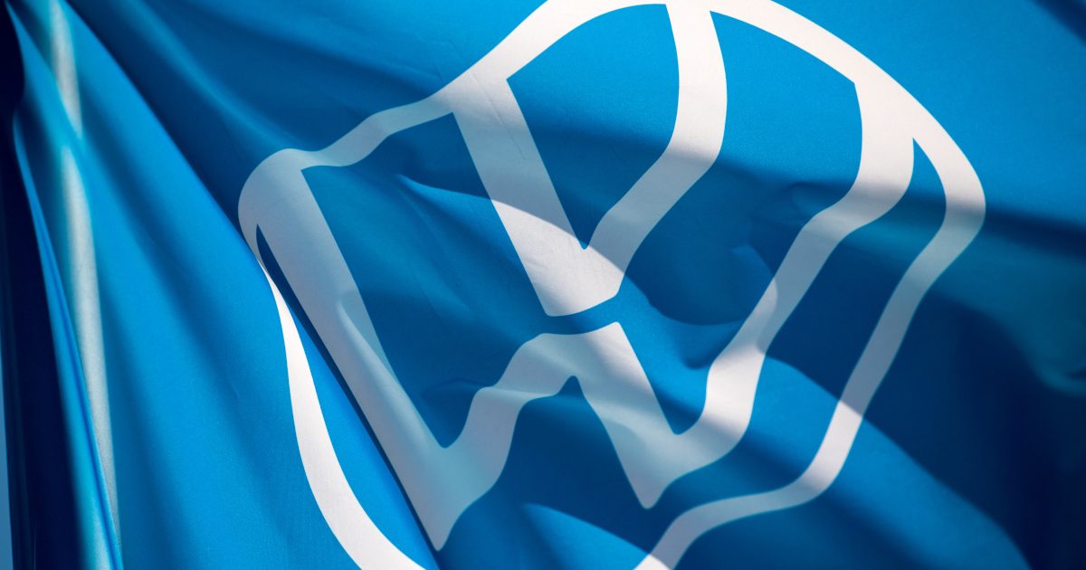 Volkswagen Formula 1 entry decision expected in November - report ...