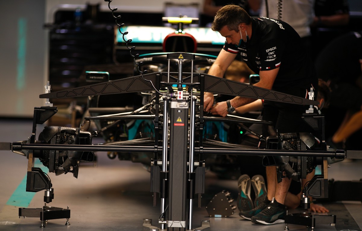 Mercedes power unit placement key to best lap times from 2022 : PlanetF1