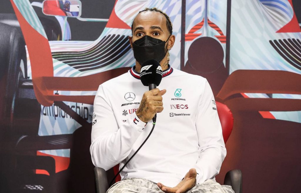 Lewis Hamilton set to produce upcoming Apple documentary about himself