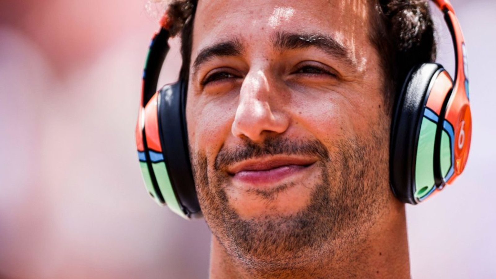 The Alpine door is not closed to Daniel Ricciardo amidst Oscar Piastri ...