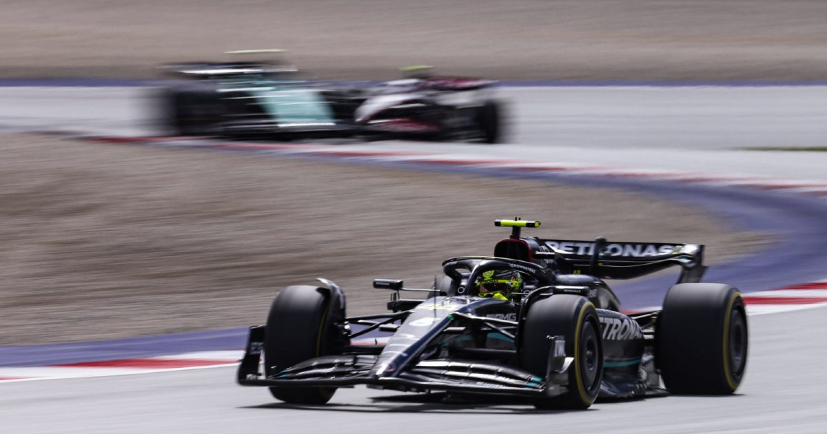 Toto Wolff issues terse radio message to Lewis Hamilton during Austrian Grand Prix : PlanetF1