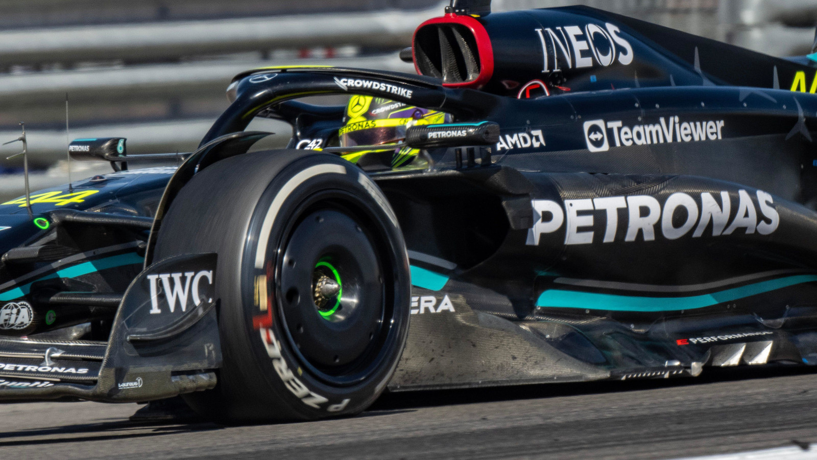 Lewis Hamilton doubles down over claims 'a lot of other cars were illegal' in Austin : PlanetF1