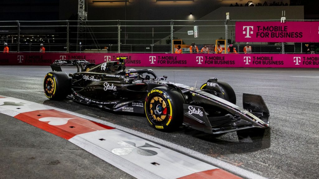 Extraordinary Alfa Romeo Livery Las Vegas Photos