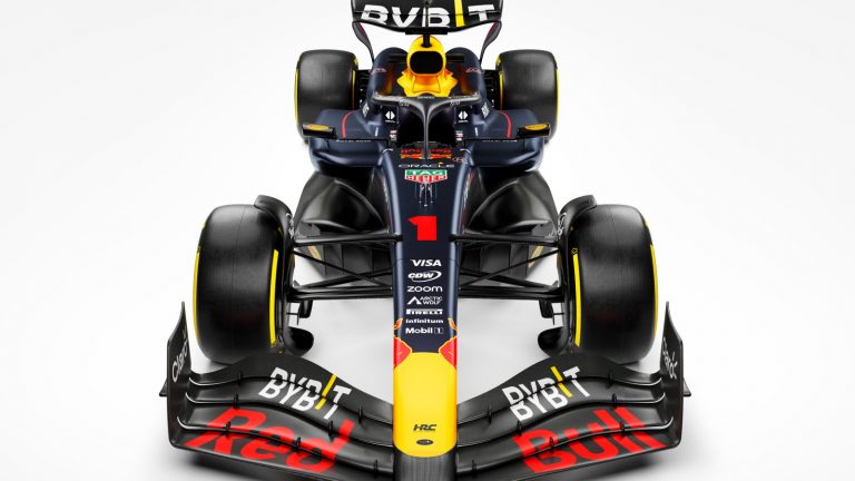 Say hello to the Red Bull RB20! It is time to take a closer look