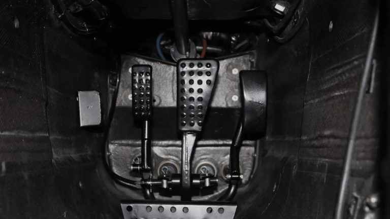 The ingenious braking system banned by the FIA after photographer spots ...