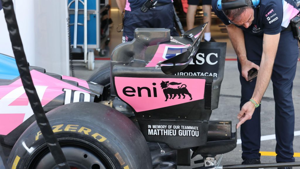 McLaren MCL39 diffuser under microscope as more design secrets emerge