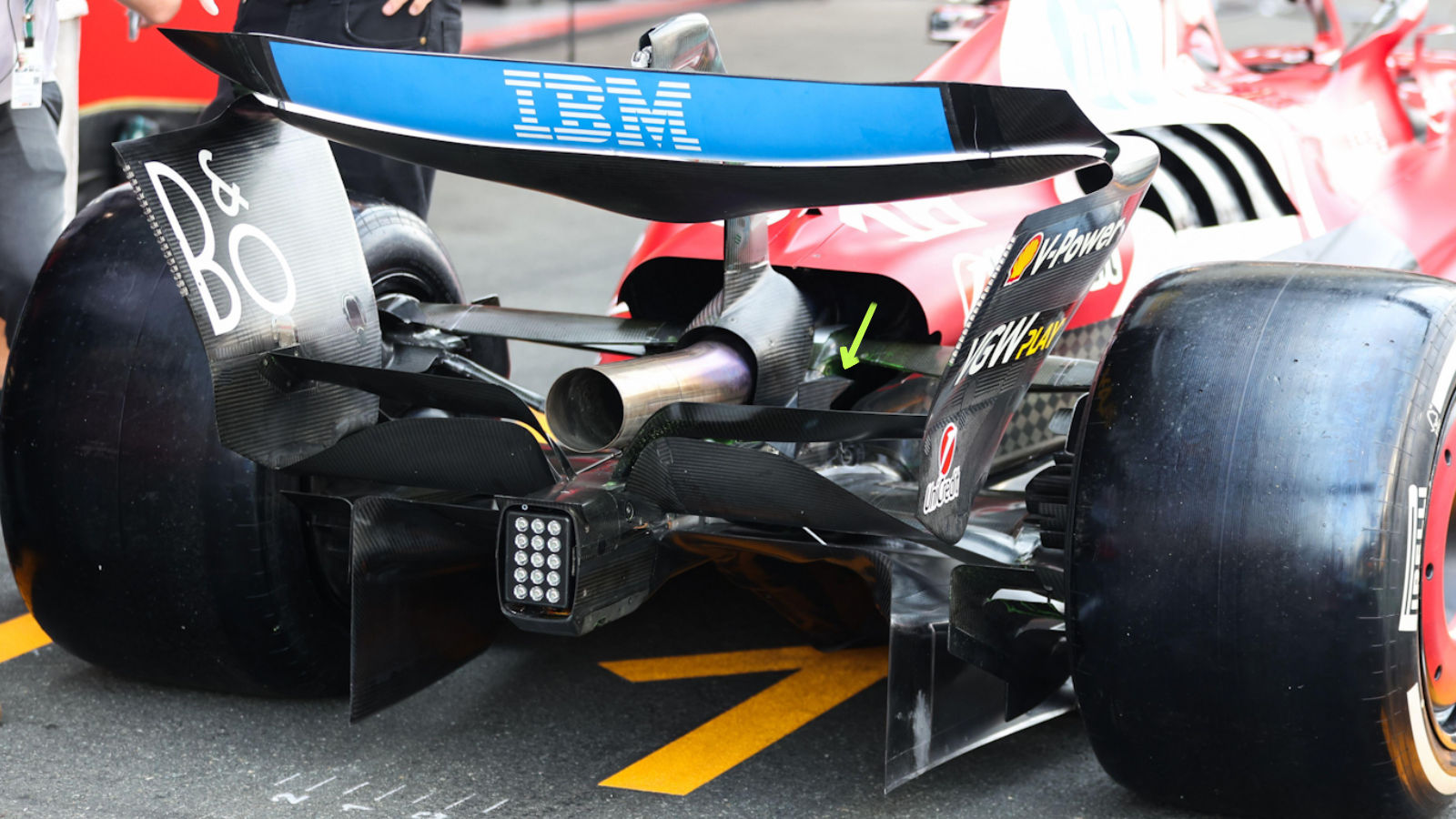 Fresh Lewis Hamilton boost as Ferrari launch Saudi Arabian GP upgrade ...