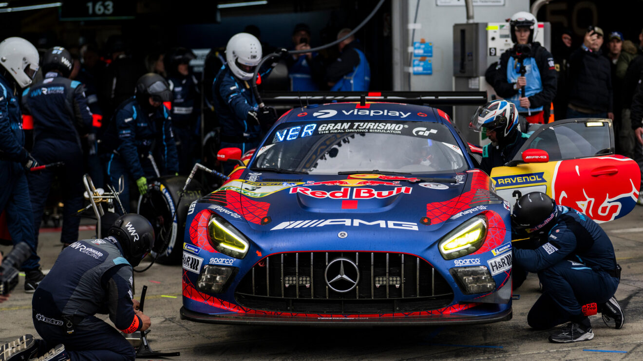 Nurburgring 24 Hours 2026 LIVE: Stream & Updates